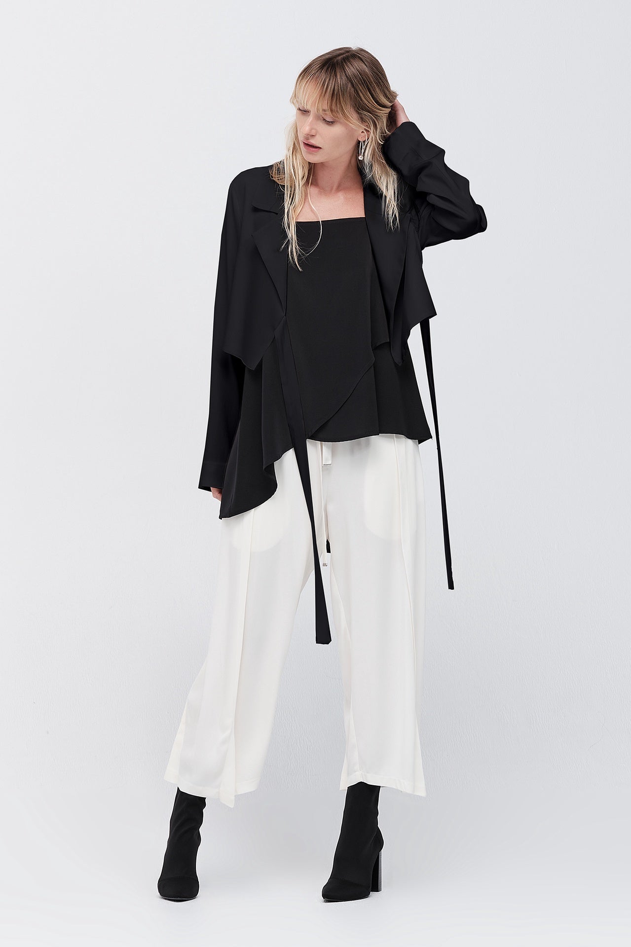 Conduit Jacket - Black Crepe in Black - Taylor