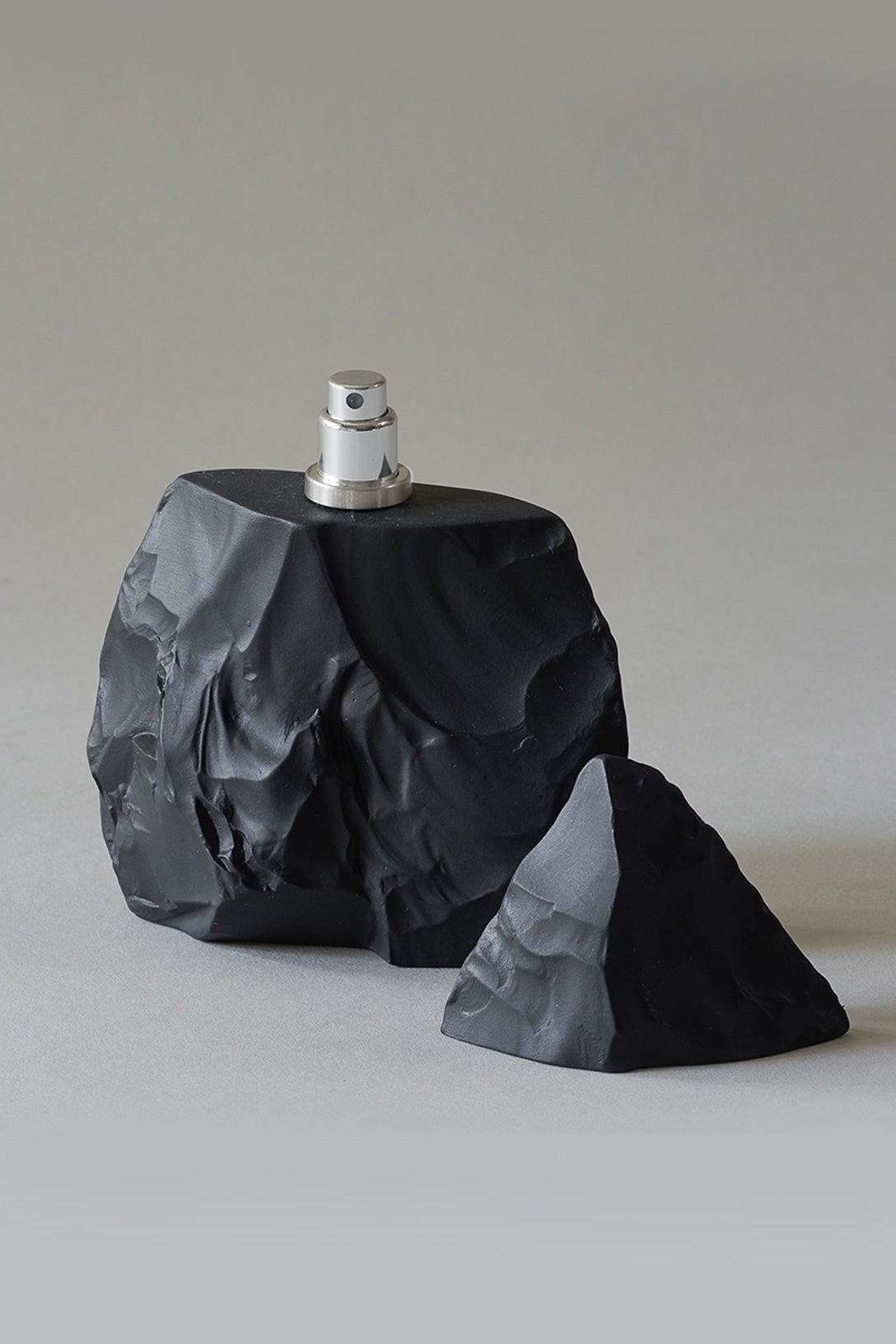 Neandertal Eau De Parfum - Dark 90ml in Grey - Taylor