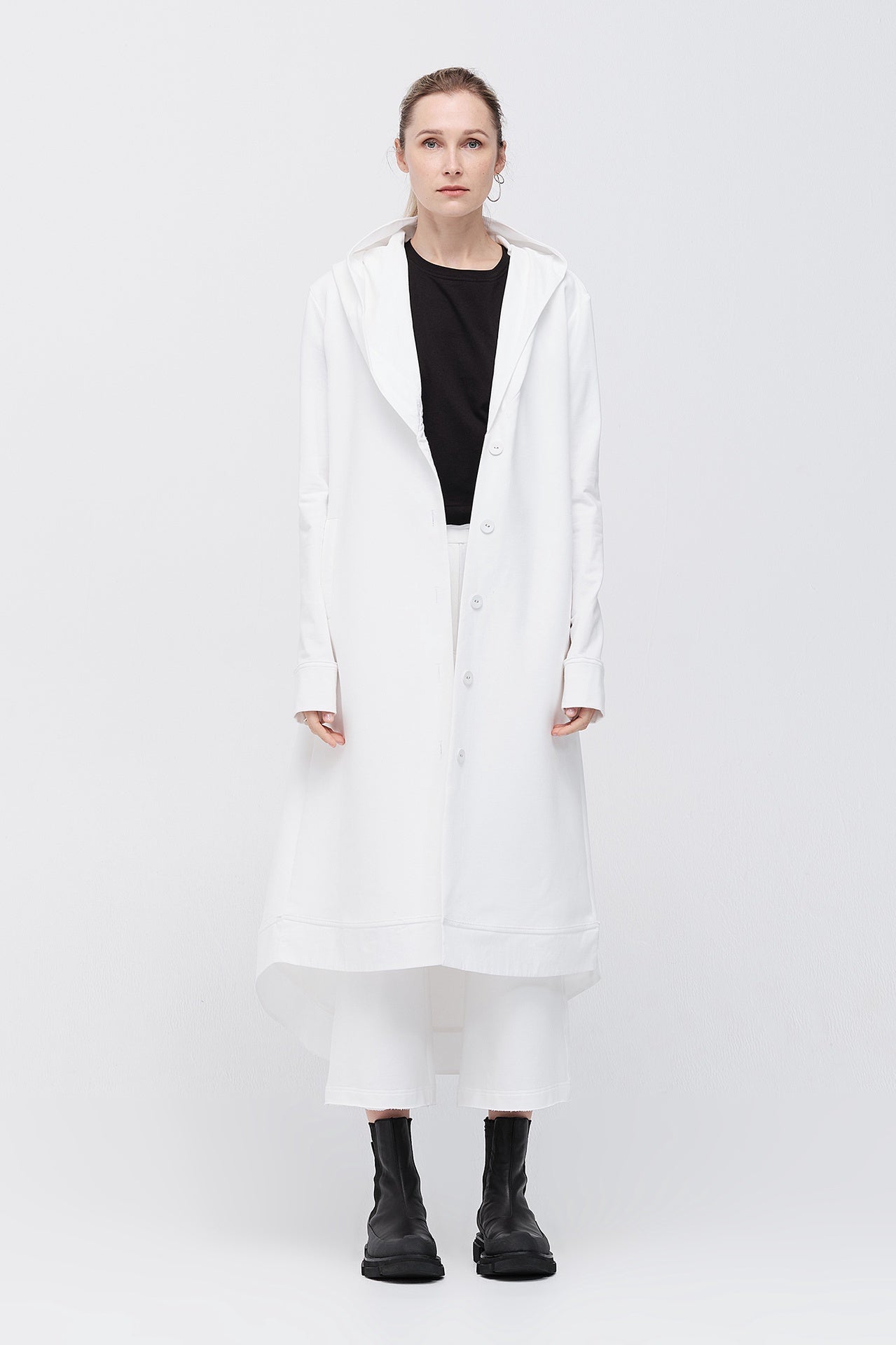 Wave Coat - Ivory/black in Ivory - Taylor